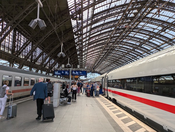 Cologne Station Train 2 | Outdoor and Sustainable Travel Writer